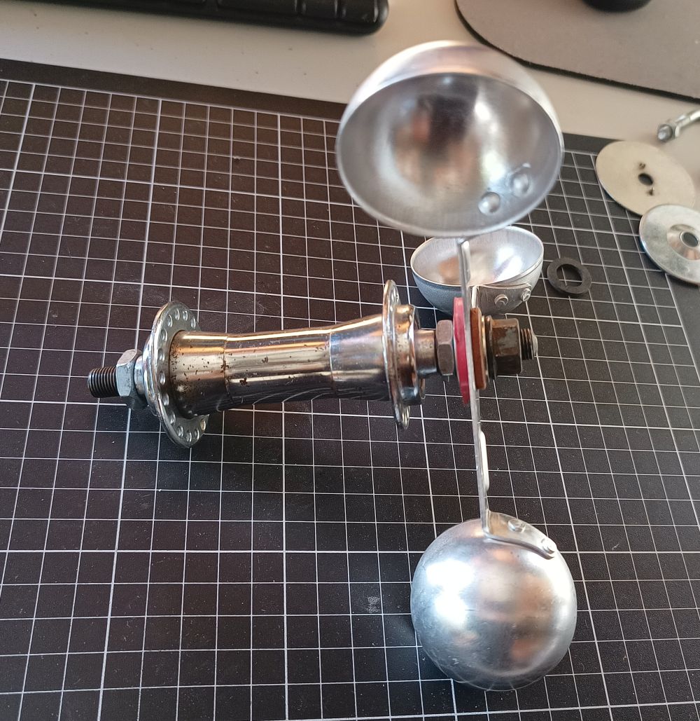 Inside a Cheap Aluminium Anemometer – Garry's blog