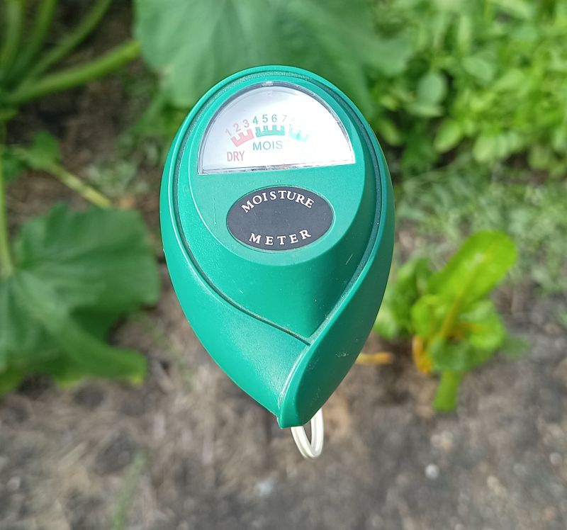 Extending a Cheap Soil Moisture Meter – Garry's blog